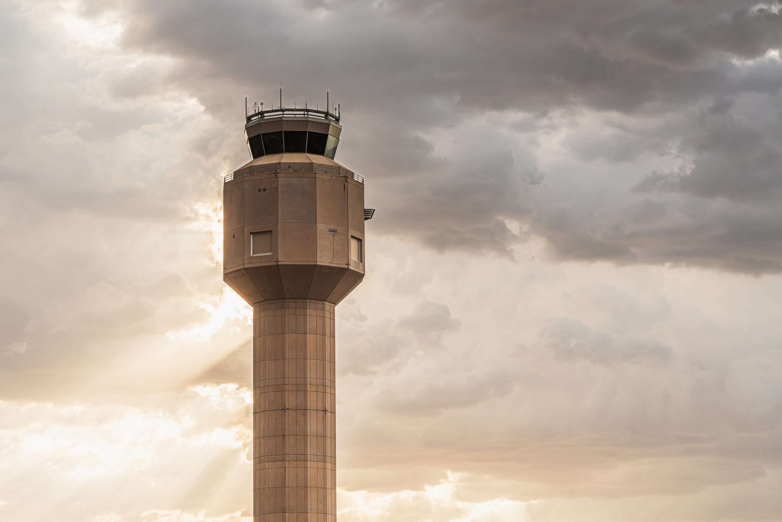 From the Skies to the Ground: Historical TUS Control Tower | Tucson.com ...